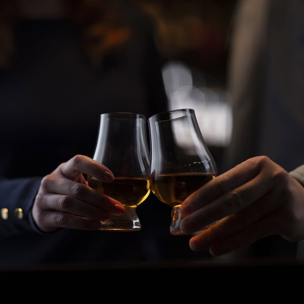 Shop Decanters for Whisky - Crystal Whisky Decanters